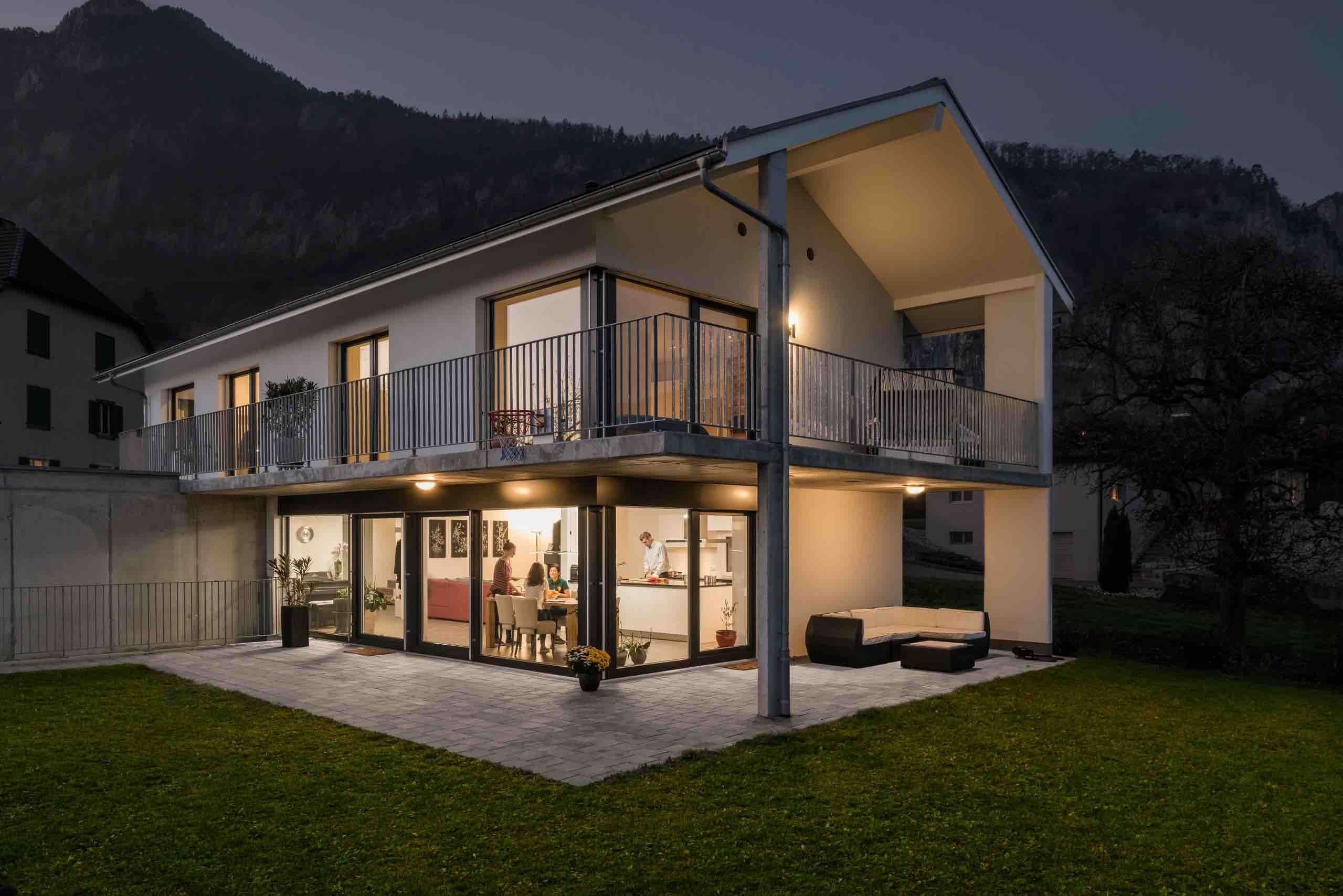 Stromflüssen auf der Spur | BFE-Magazin energeiaplus | Energiemagazin ...